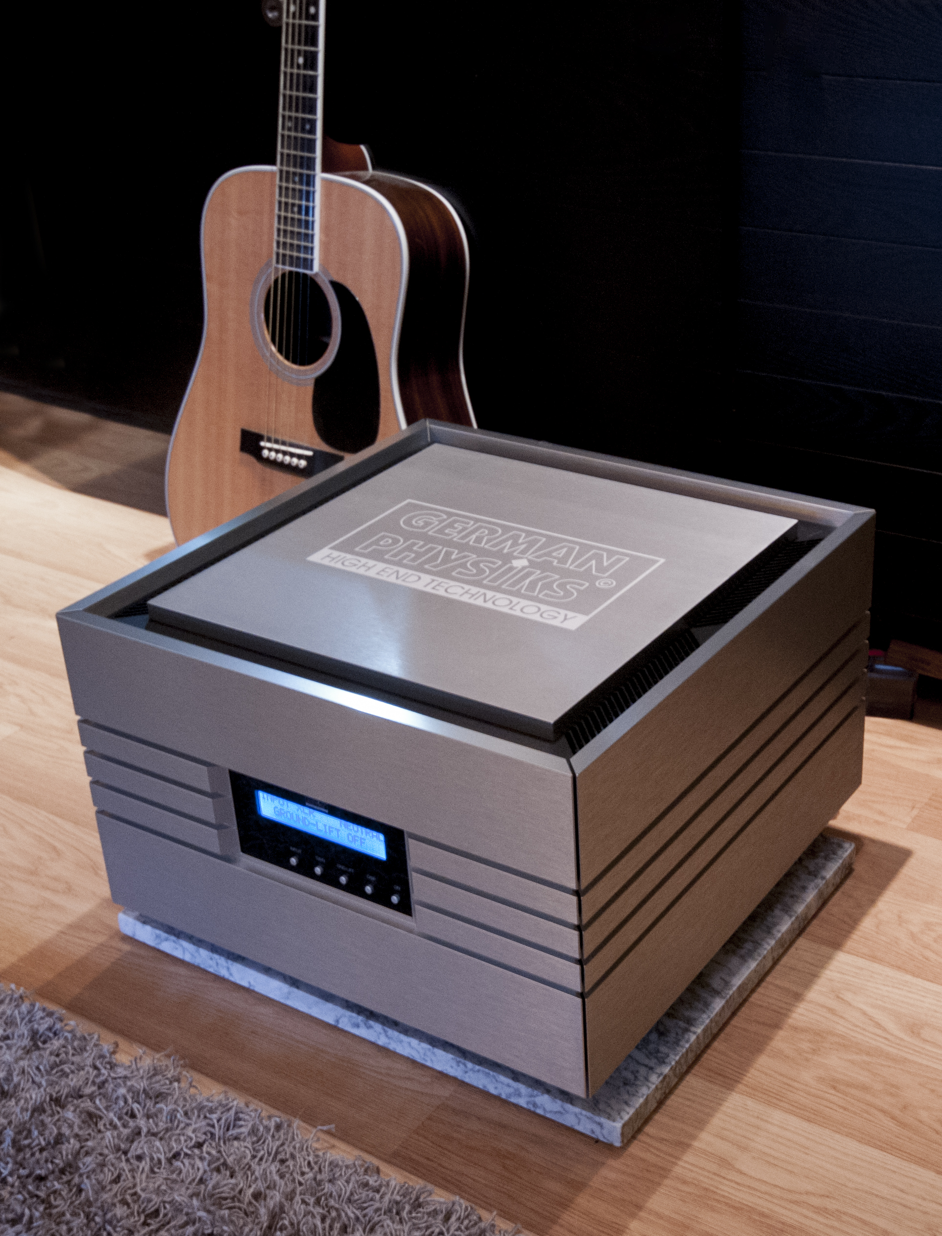 Audio Gear Porn - A repository of audio equipment photos